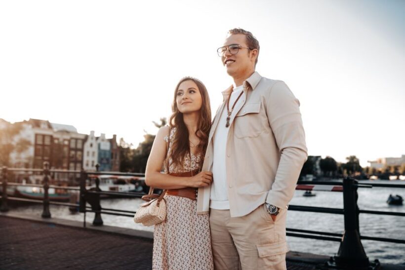 Romantic Photoshoot Experience for Couples in Amsterdam - Exploring the Experience in Detail