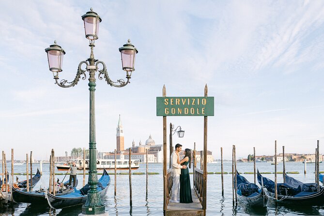 Romantic Photoshoot in Venice - What Makes This Tour Worth Considering?