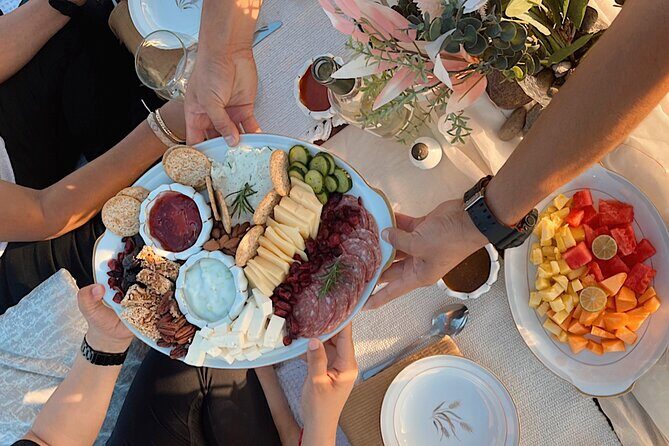 Romantic Picnic by the beach - FAQ