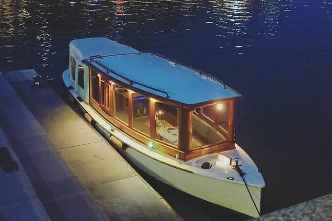 Romantic Private Boat Tour Amsterdam 90min incl welcome drink - Price & Value Analysis