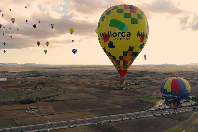 Romantic Sunrise Balloon Tour in Majorca - The Flight Experience