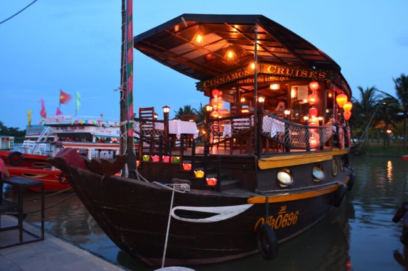 Romantic Sunset Dinner Cruise in Hoi An - The Experience in Detail