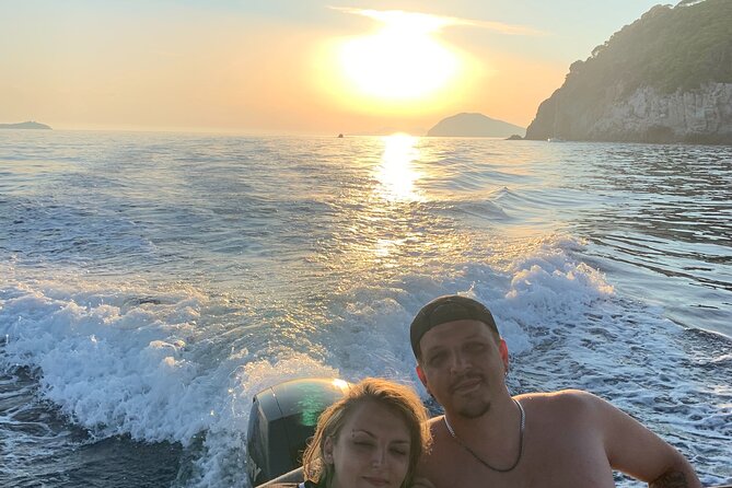 Romantic Sunset sea view - Who Will Love This Experience?