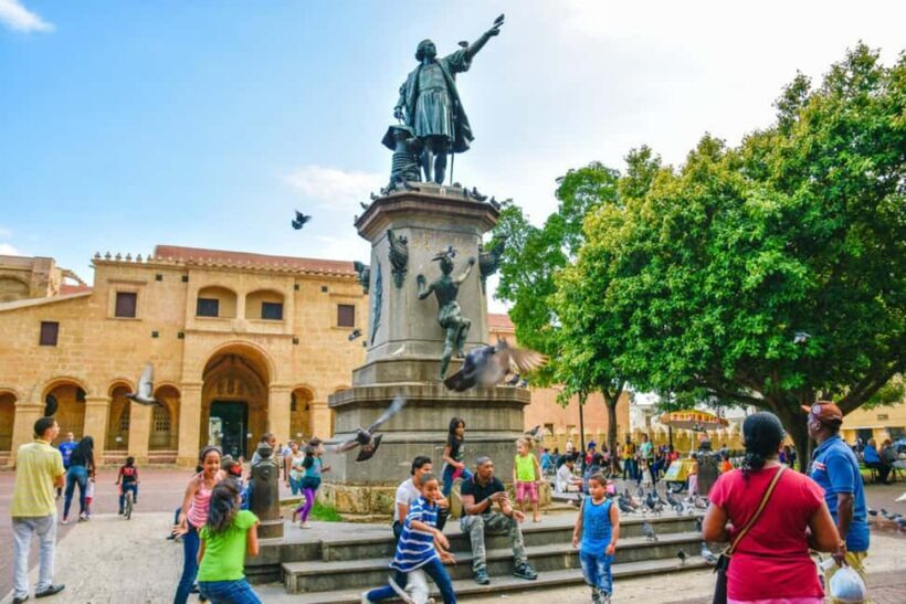 Romantic Tales of Santo Domingo Private Guided Tour - Key Points