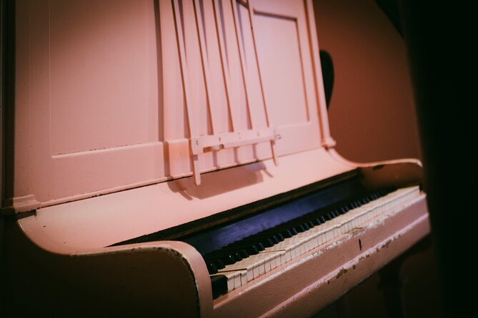 Romantic Walk in Soho - Authentic Encounters and Personal Stories