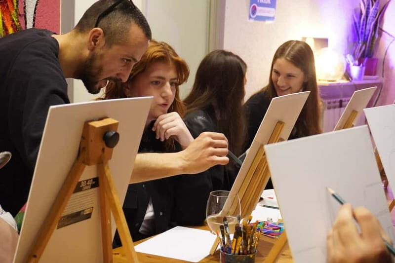 Rome: Afternoon Paint and Sip Experience in Piazza Navona - Key Points