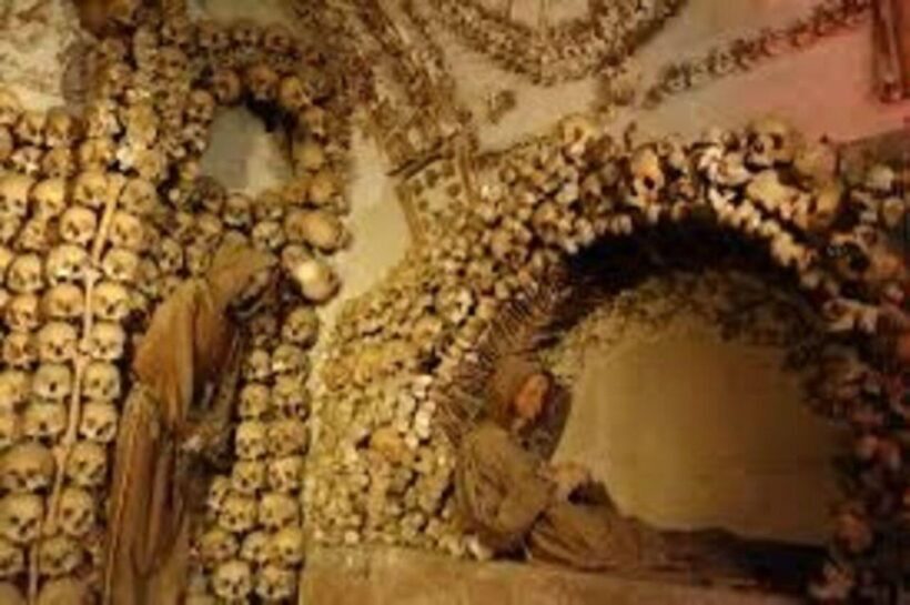 Rome: Appian Catacombs tour with transfere - Highlights of the Experience