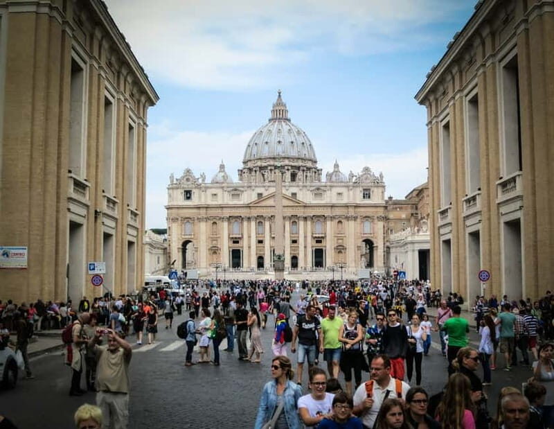 Rome: Audience Pope Leo XIV with guided tour - Visualize the Experience