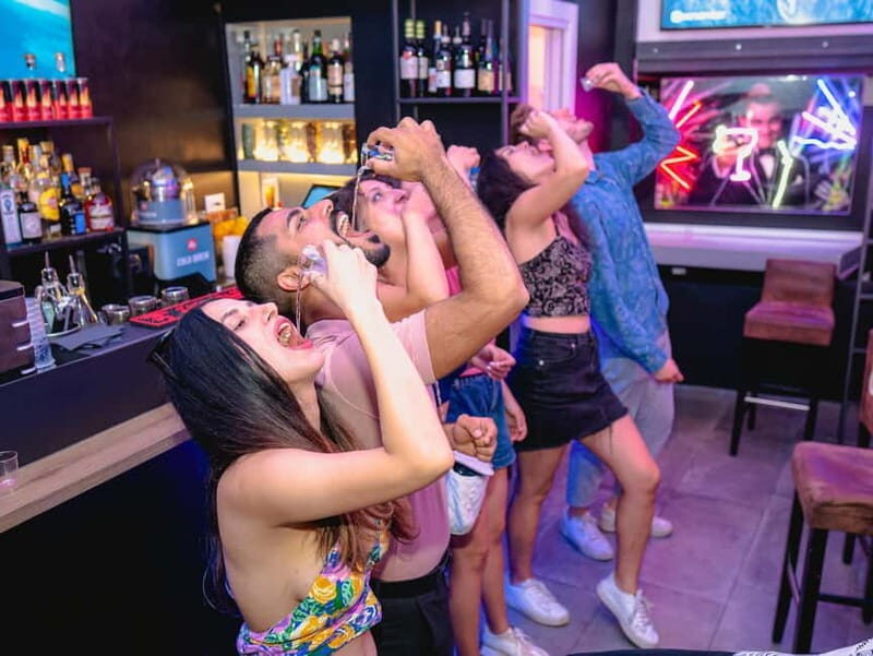 Rome: Bar Crawl with Local Guide & Drinks - An In-Depth Look at the Rome Bar Crawl Experience