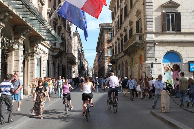 Rome by Bike - Classic Rome Tour - Group Size and Accessibility