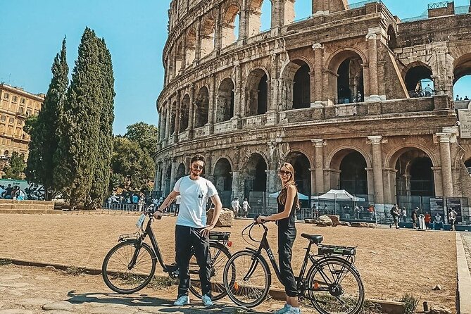 Rome by E-Bike: the Guided Tour of the City Center - Exploring the Colosseum and Roman Forum