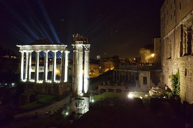Rome by Night Walking Tour - Tour Features