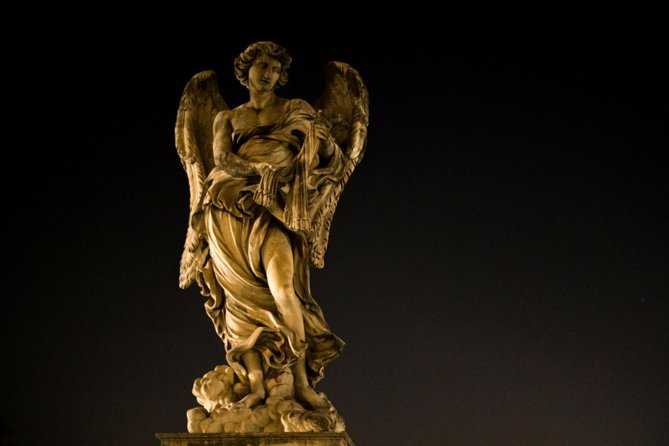 Rome by Night Walking Tour - Legends & Criminal Stories - Engaging Storytelling and Knowledgeable Guides