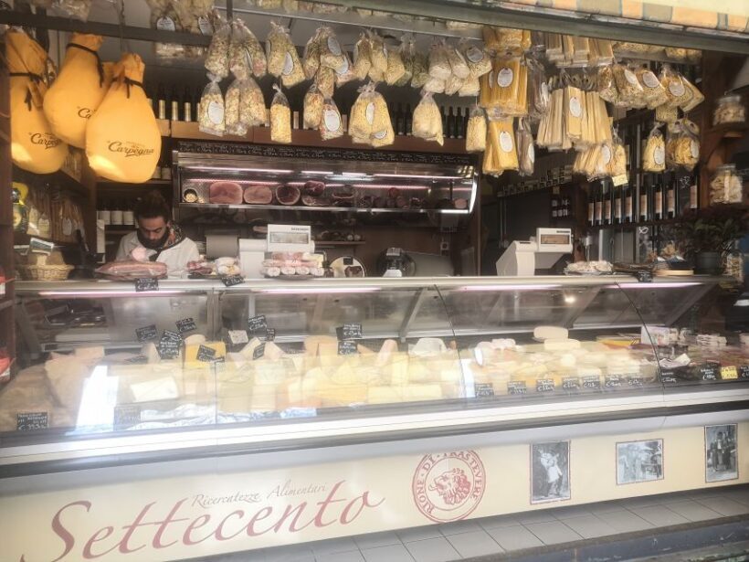 Rome: Campo de'Fiori Neighborhood Food Walking Tour - Frequently Asked Questions