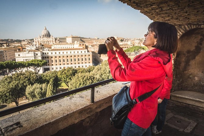 Rome: Castel SantAngelo Entry Ticket & Express Panoramic Tour - Exploring Castel SantAngelo