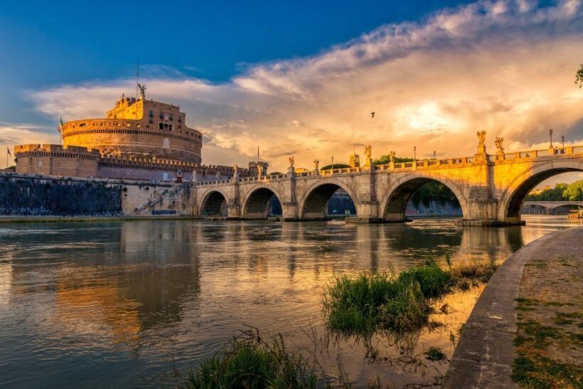 Rome: Castel Sant'Angelo Tour With Skip-the-line Access - Exploring the Tour Experience in Depth