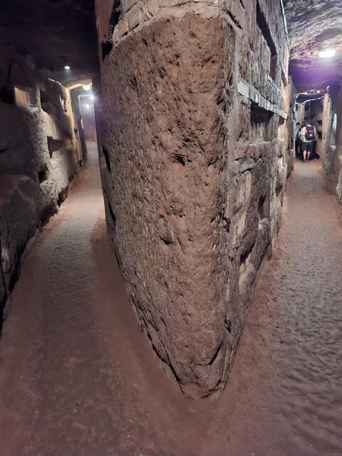 Rome: Catacombs Express ENGLISH Guided Tour - SKIP THE LINE - An In-Depth Look at the Tour Experience