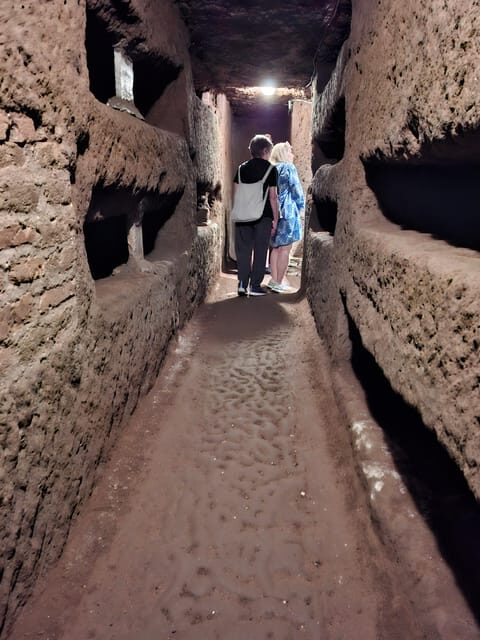 Rome: Catacombs Express ENGLISH Guided Tour - SKIP THE LINE - Who Should Consider This Tour?