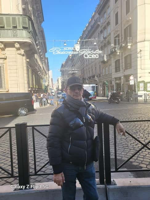 Rome: City Walking Tour with German Guide - What to Expect on the Day