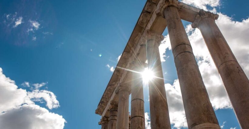 Rome: Colosseum Arena, Roman Forum & Palatine Tour - Starting Point: Easy to Find and Convenient