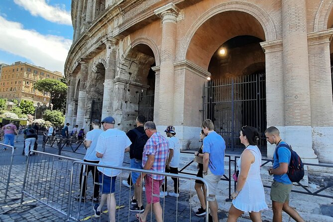 Rome: Colosseum Express Tour With Forum & Palatine Access - What to Expect on Your Tour