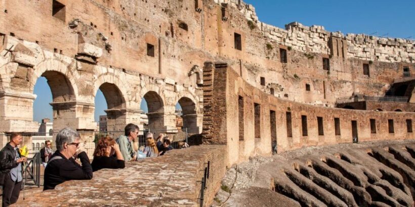 Rome: Colosseum, Palatine & Roman Forum Tour w/Entry Ticket - Key Points