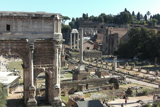 Rome: Colosseum With Arena, Roman Forum & Palatine Guided Tour - Exploring Ancient Rome: The Colosseum, Roman Forum, and Palatine Hill