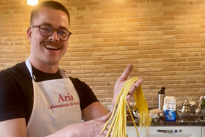 Rome - Cooking Experience in a Roman Family in Trastevere - Meeting Ilaria: Your Guide to Authentic Roman Cooking