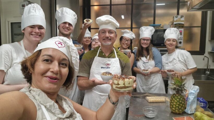 Rome cooking: Gelato & Tiramisu with savoiardi Baking class - FAQ