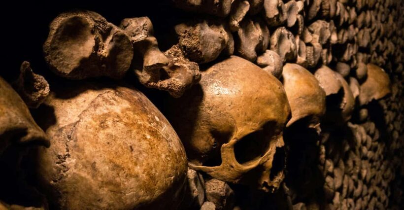 Rome: Crypts and Catacombs - The Darker side of Rome Tour - Visiting Basilica di San Clemente