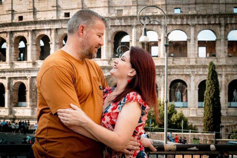 Rome: Custom Photoshoot Outside the Colosseum - Key Points