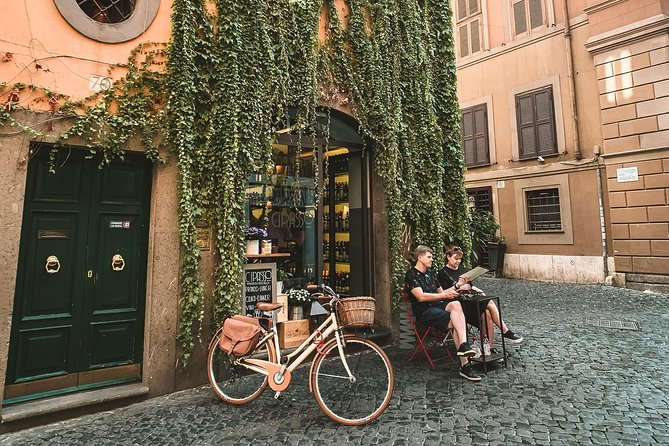 ROME: Discover the city with an E-Bike tour at sunrinse or sunset time - FAQs