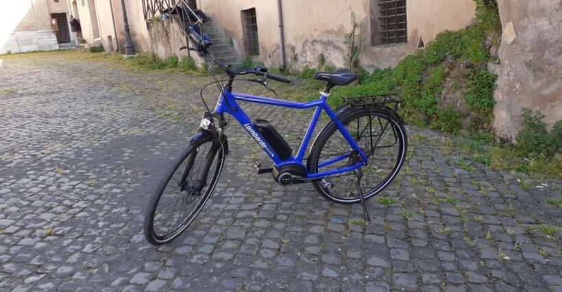 Rome: Electric Bike Rental with Helmet - In-Depth Look at the Experience