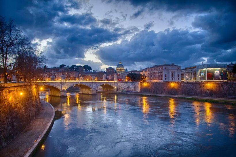 Rome: Evening Walking Tour by Moonlight - What Makes This Tour Stand Out?