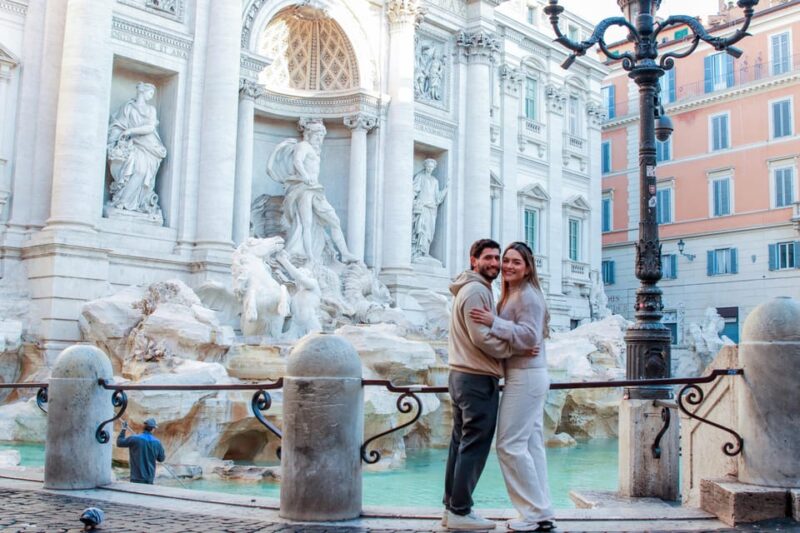 Rome: Exclusive Photoshoot at the Trevi Fountain - Capturing Memories