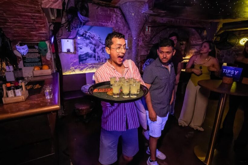 Rome: Forbidden History Walking Tour & Pub Crawl with Drinks - Bar Hopping and Drinks