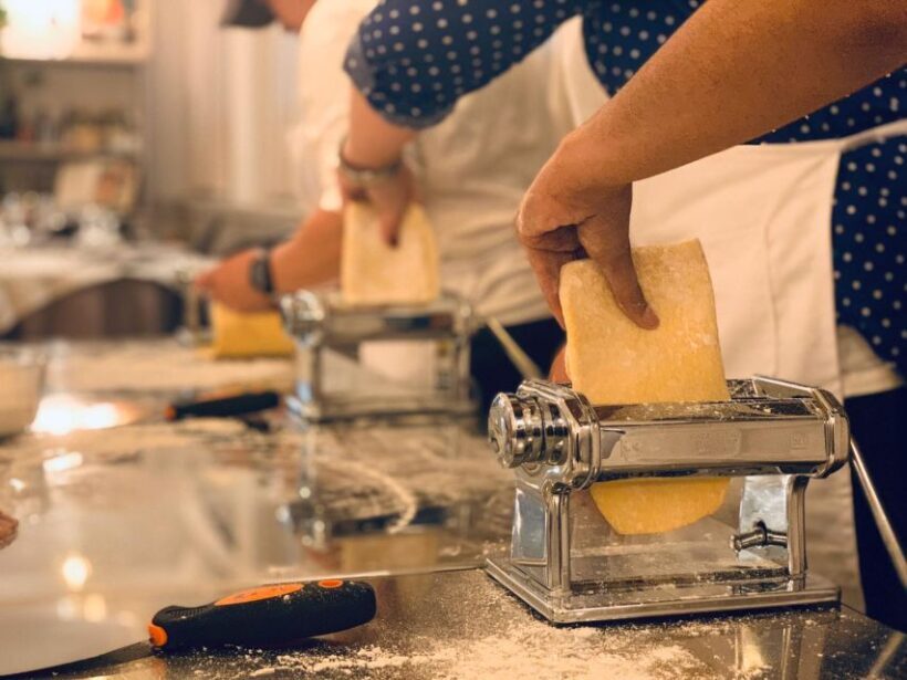 Rome: Fresh Pasta and Tiramisu Making Class with Fine Wine - Key Points