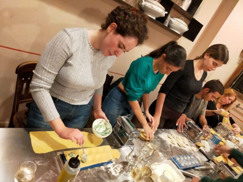 Rome: Fresh Pasta and Tiramisu Making Class with Fine Wine - Authenticity and Cultural Experience