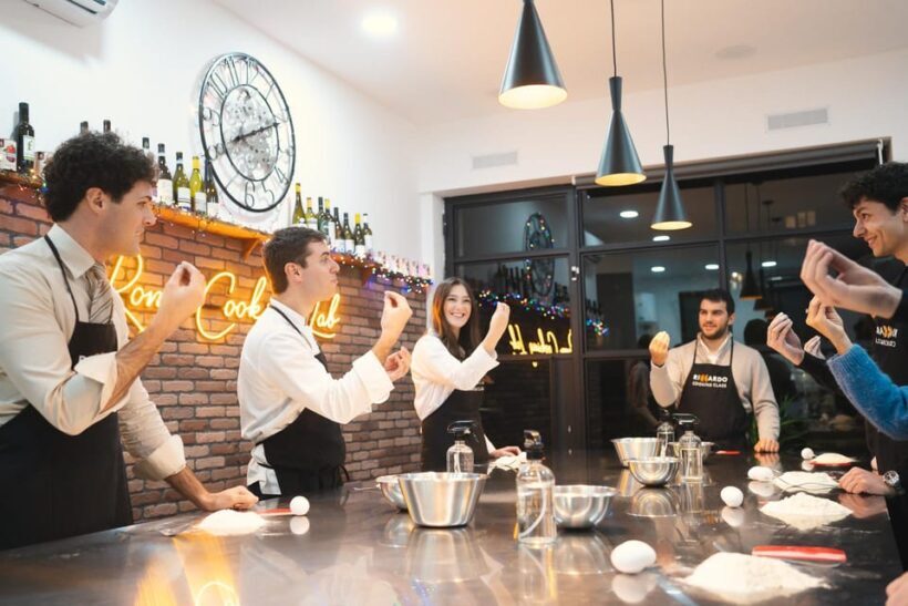 Rome: Fresh Pasta-Making Class with Italian Chef and Wine - The Practical Details