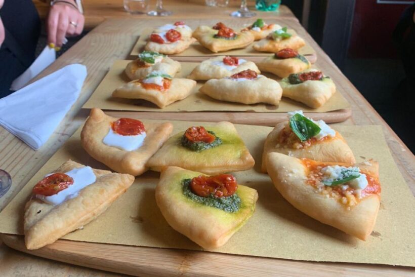 Rome: Gourmet Pizza at Sunset Near the Colosseum - Exploring Rome through its Pizza: A Deep Dive