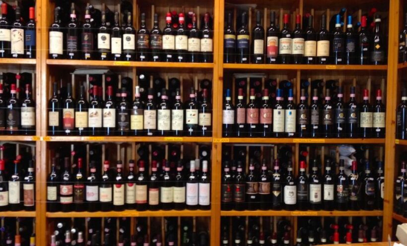 Rome: Gourmet Wine and Dine in a Luxury Restaurant - Atmosphere and Service
