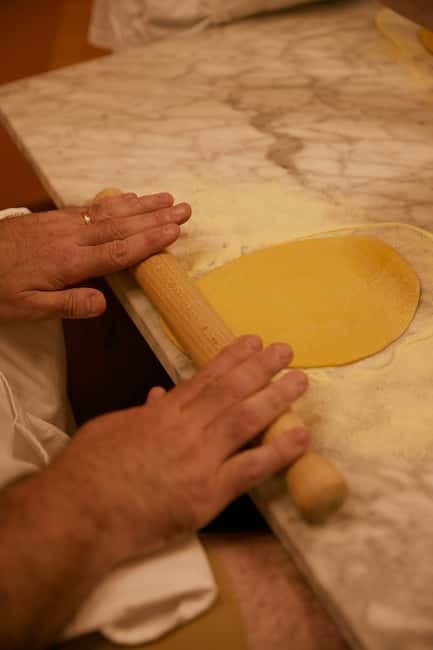 Rome: Hands-On Pasta and Gelato Class in the City Center - Key Points