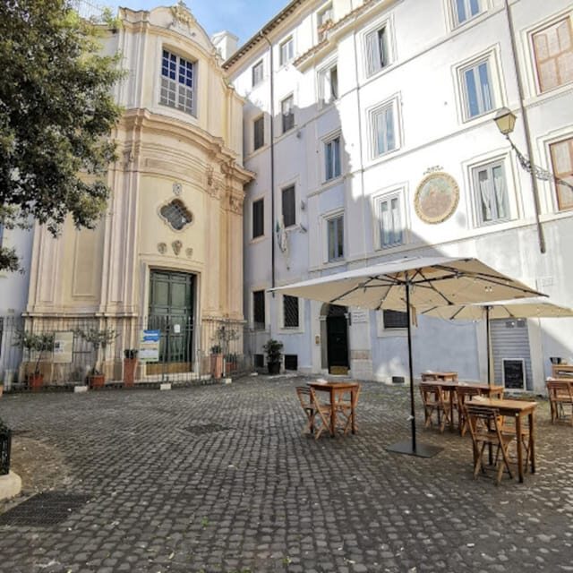 Rome Historic Center: Wine Tasting in a special and unique place - Key Points