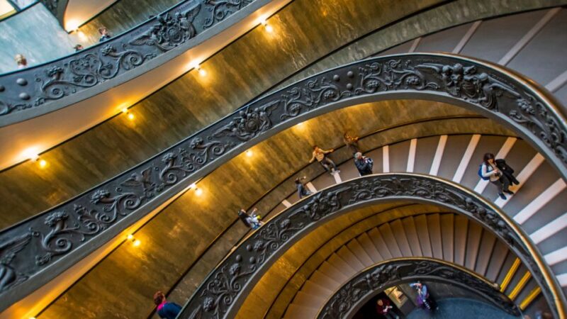 Rome: Hop-on-Hop-off Bus with Vatican and Sistine Chapel - FAQ