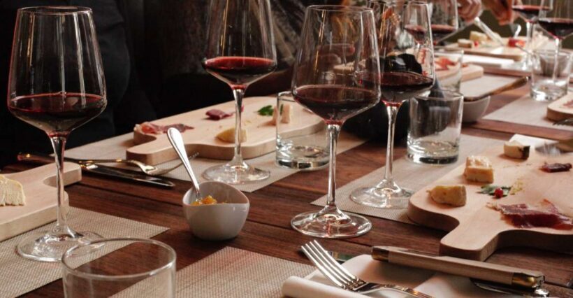 Rome: Italian Food and Wine Guided Tasting Experience - What Makes This Tour Stand Out?