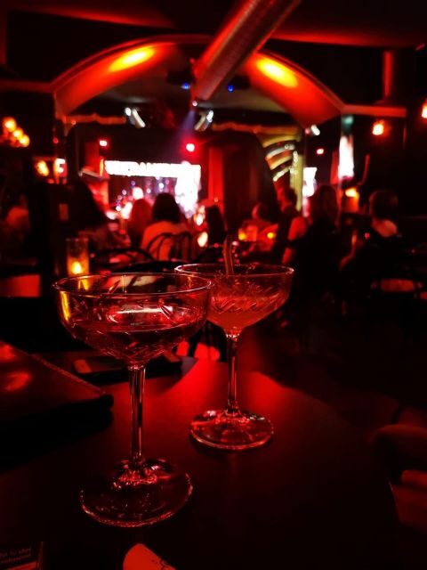 Rome: Night Life Walking Tour and Burlesque Show Entry - Key Points