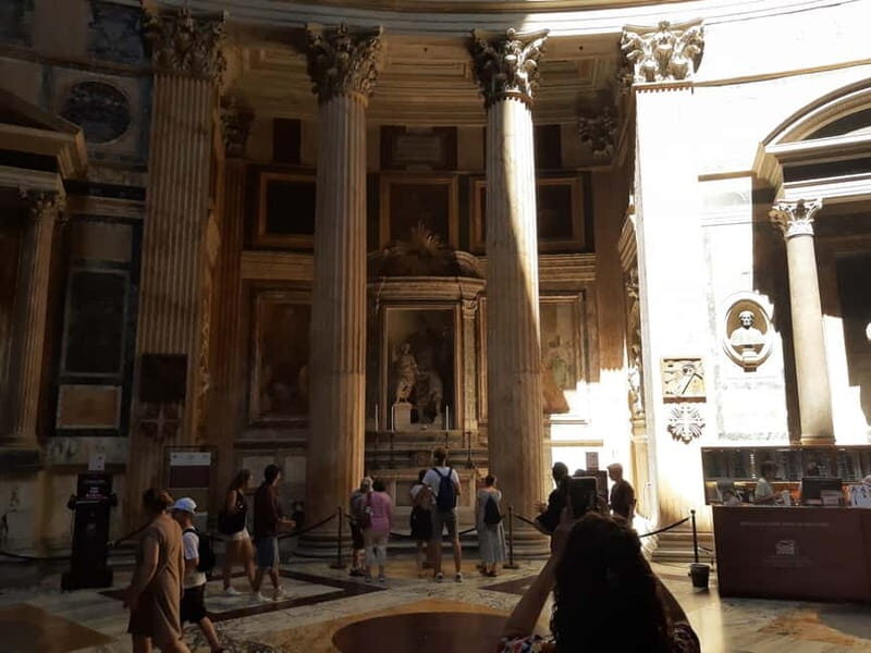 Rome: Pantheon Priority Entry Ticket & Audio Guide App - Authentic Insights from Reviews