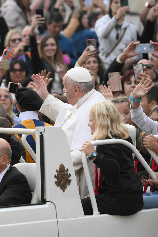 Rome: Papal Audience Experience - Practical Details: What to Expect