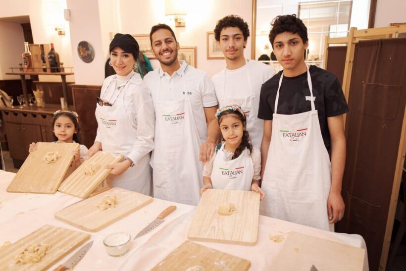 Rome: Pasta and Tiramisu Cooking Class in Piazza Navona - Key Points