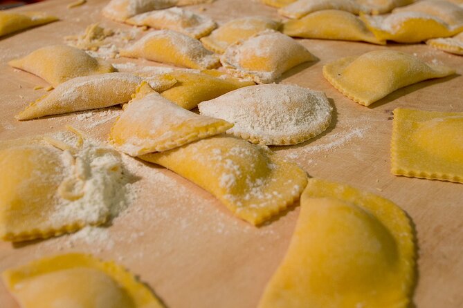 Rome Pasta-Making Class: Cook, Dine & Drink Wine With Local Chef - Additional Information